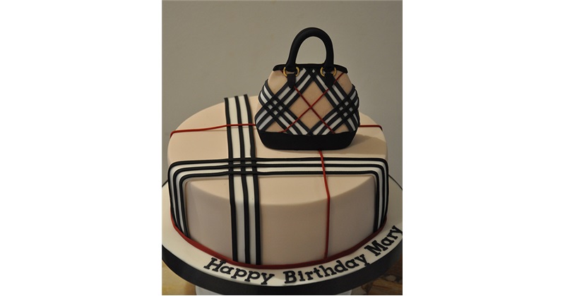 Burberry cake