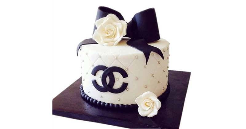 Chanel Cake