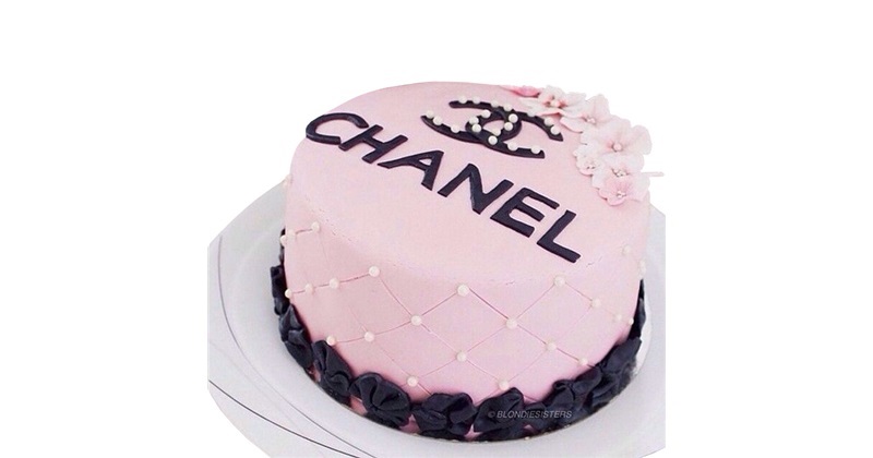 Chanel Themed Cake