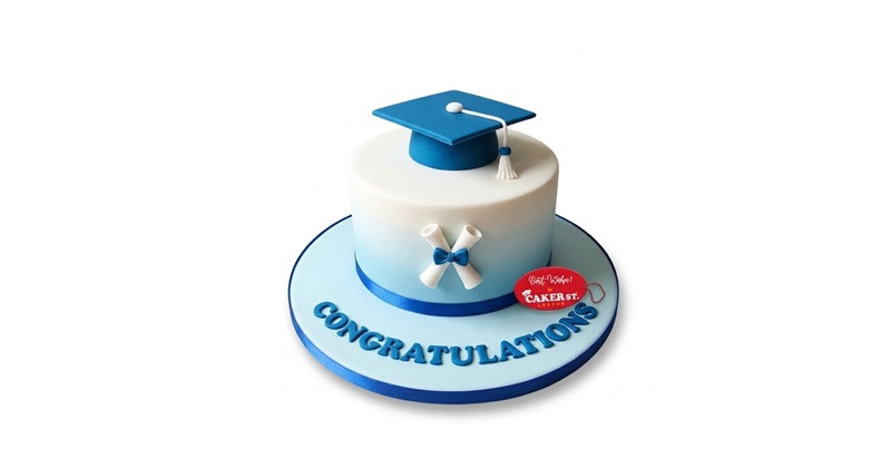 Graduation Cake | Celebrate Success with Caker Street UK