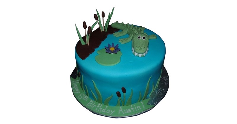 Crocodile cake