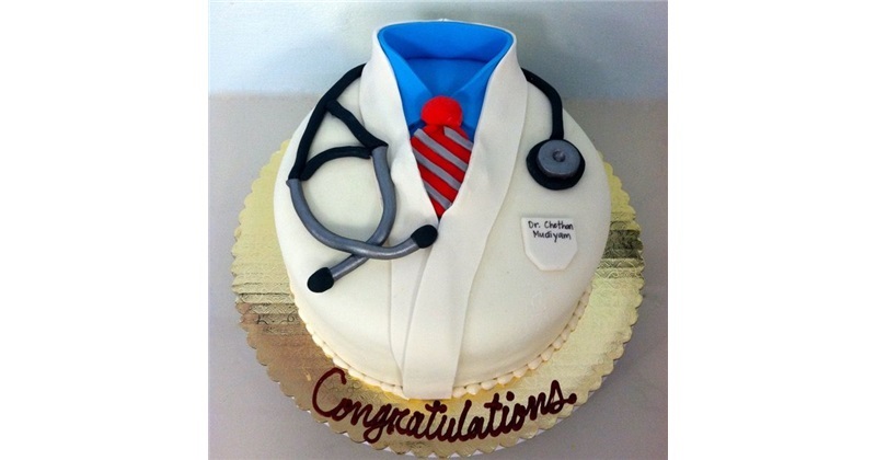 Doctor theme cake