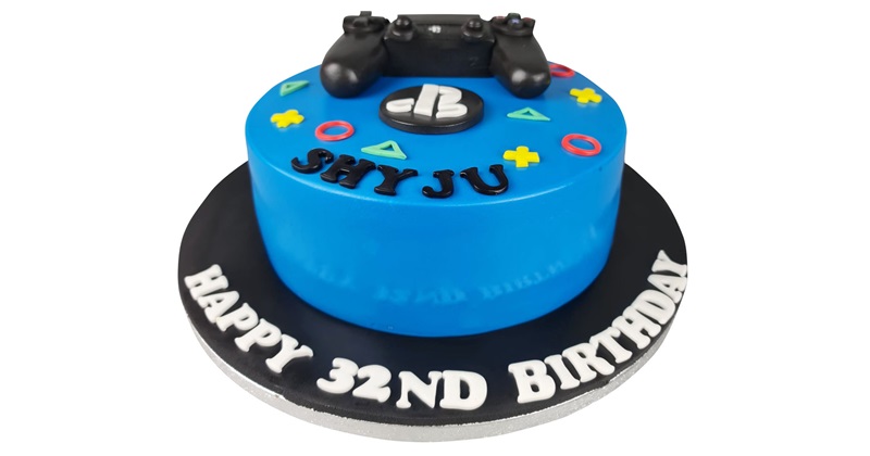 Joysticks cake
