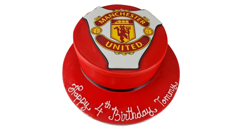 Manchester united cake