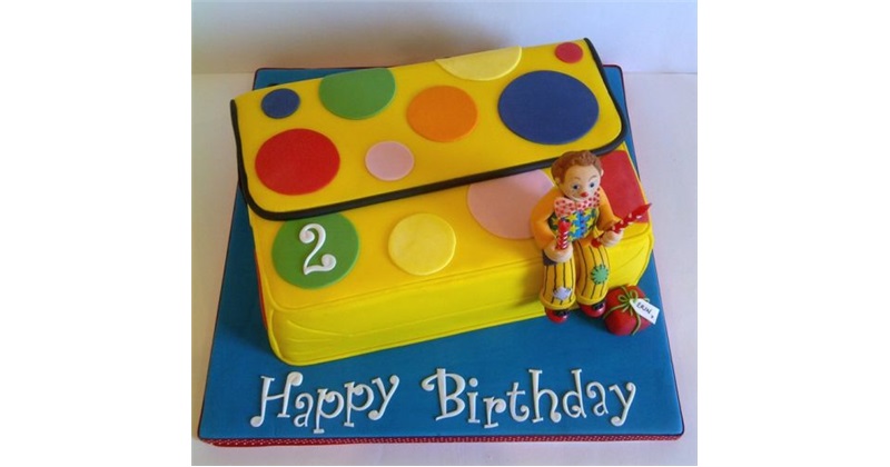 Mr Tumble Cake