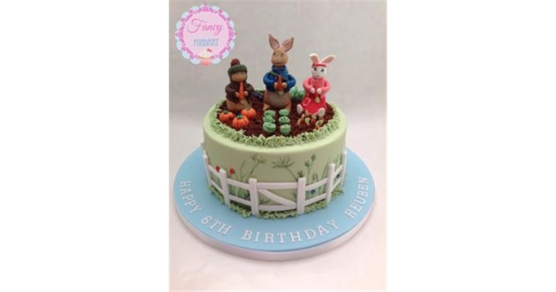 Peter rabbit Birthday cake