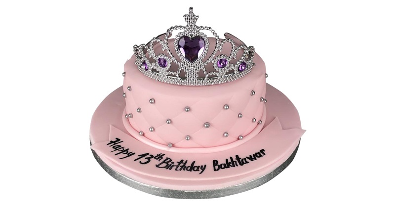 Tiara cake