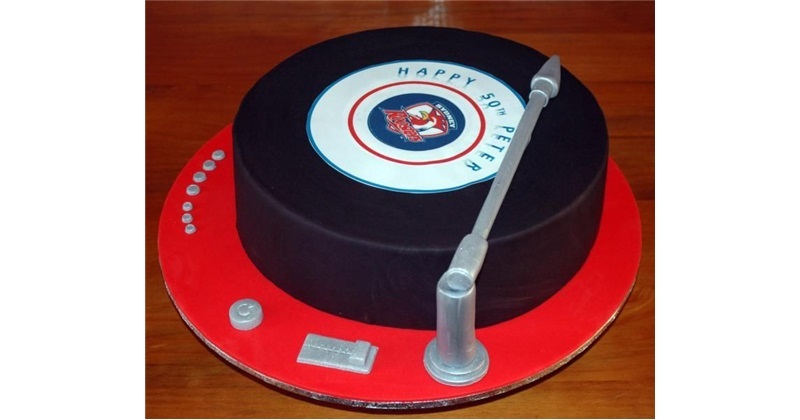 Vinyl record cake