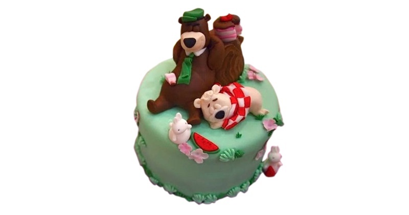 yogi bear cake